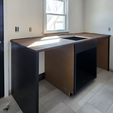 Stewart Flip House | Part 2 - Laundry Room - MeshedDesigns